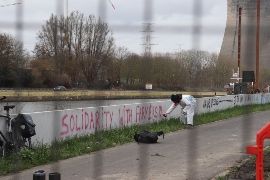 Code Rood blokkeert Cargill: “Protest tegen multinationals en onrecht ...