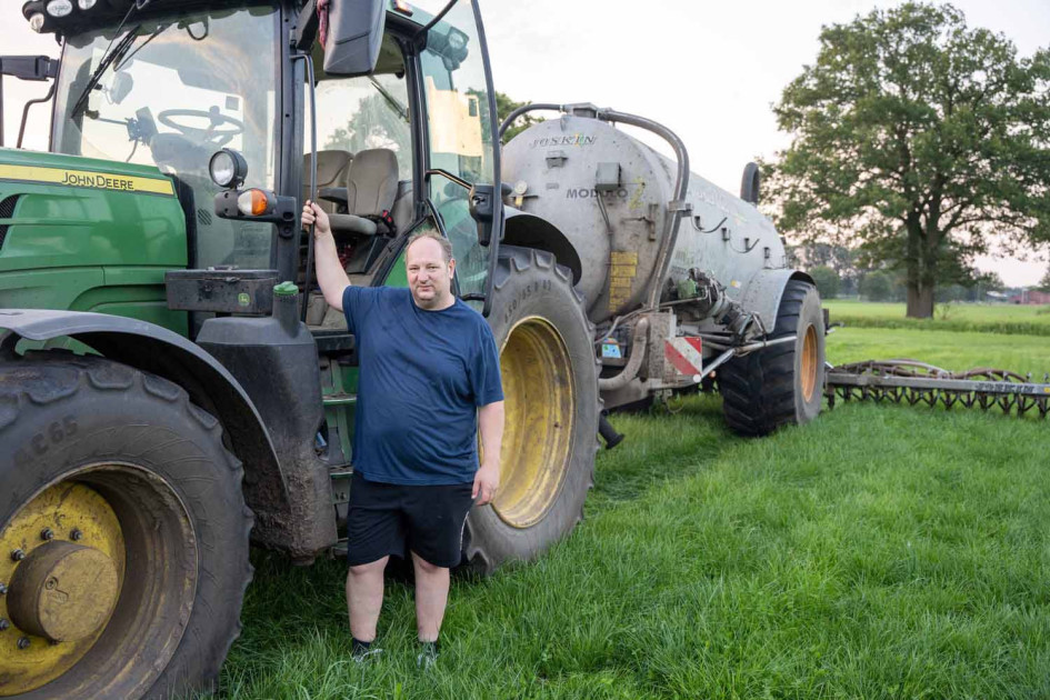 Melkveehouder ziet ruwvoeropbrengst verder in gevaar komen door mestuitrijverbod | VILT vzw